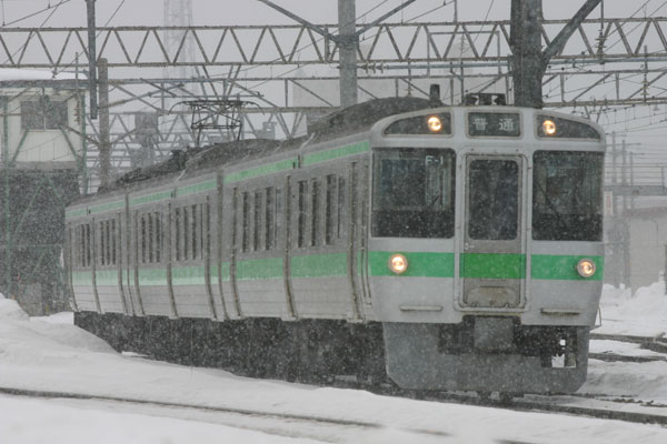 721系: JR車両図鑑